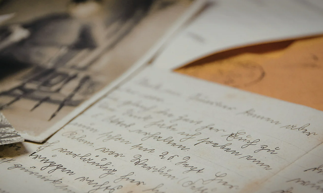Sentimental Objects and Memory: The Psychology Behind Why Possessions ...